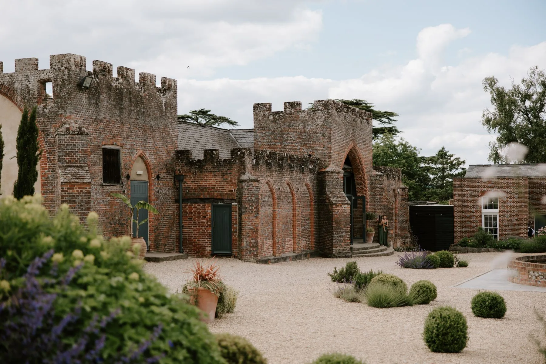 Wasing Estate – Events │ Weddings │ Wellbeing │ Wild Swim & Sauna │Farm ...